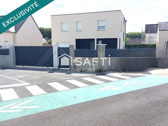 Nazelles-Négron : Maison 6 pièces à vendre