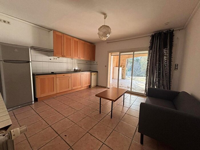 Appartement à louer - Marseille e  - 1 pièce