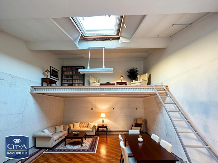 Maison à vendre - La Valette-du-Var, Centre-ville - 6 pièces - 3 chambres