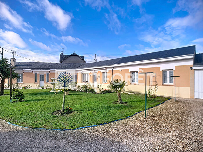 Maison à vendre - Thouars - 5 pièces - 4 chambres