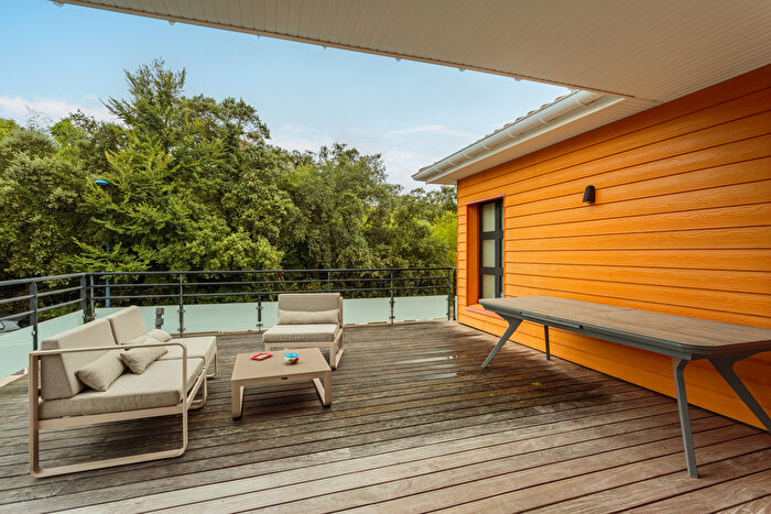 Maison à vendre - Ondres - 6 pièces - 5 chambres