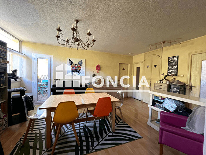 Appartement à vendre - Albertville, Centre-ville - 4 pièces - 2 chambres