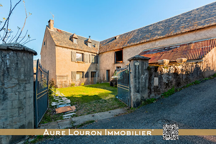 Maison à vendre - Sailhan - 4 pièces - 3 chambres