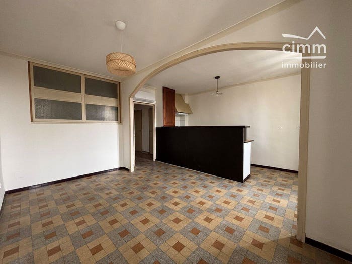Centre Ville, Carpentras - Appartement 2 pièces à louer