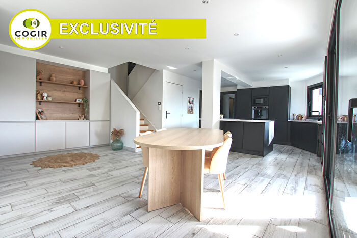 Maison à vendre - Melesse - 6 pièces - 4 chambres