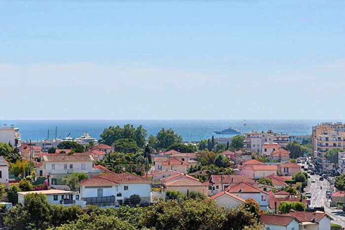 Appartement 3 pièces à vendre à Antibes, Rabiac, Carriat, Les Semboules, Les Brusquets