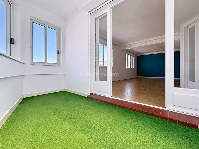 Reims, Centre-ville : Appartement 5 pièces à vendre