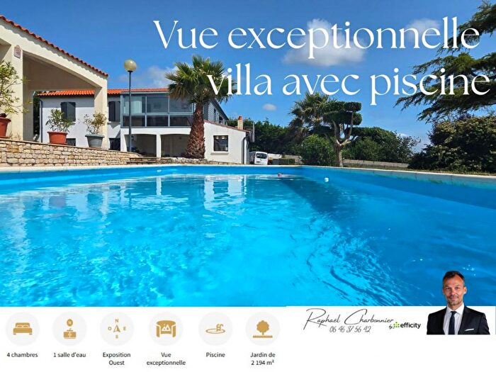 Maison à vendre - LHoumeau - 7 pièces - 4 chambres