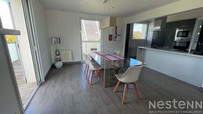 Appartement 3 pièces à vendre à postalCode