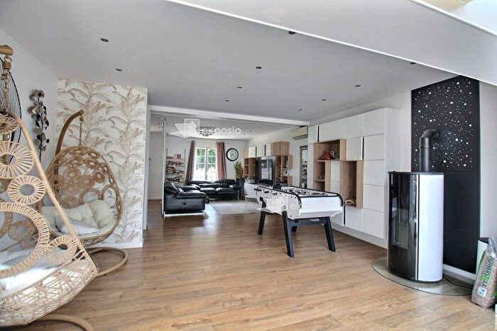 Maison à vendre - Corbeil-Essonnes, Centre Essonnes - 8 pièces - 6 chambres