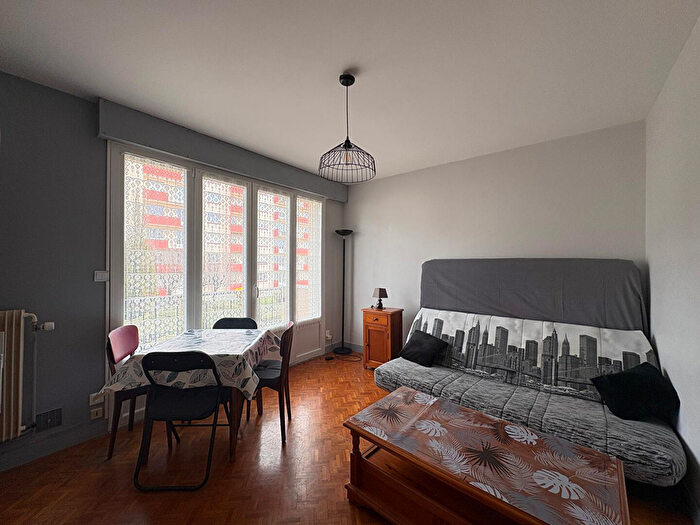 Appartement à louer - Champagnole - 2 pièces - 1 chambre