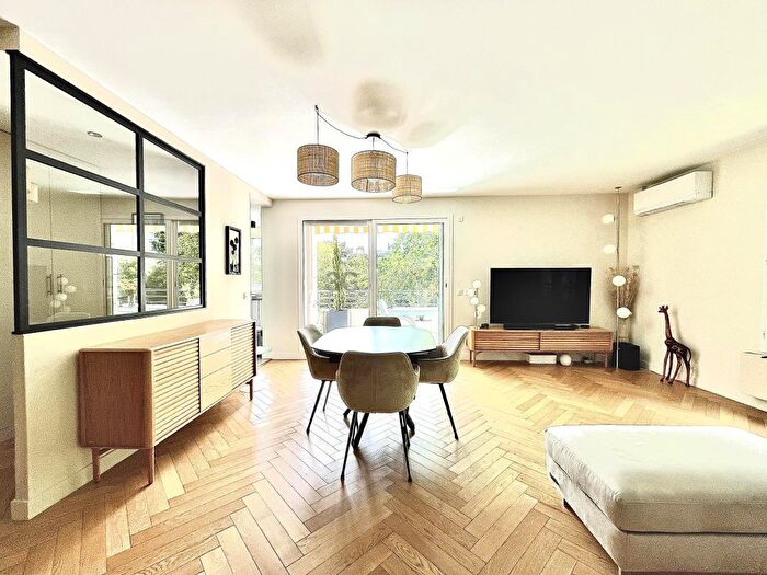 Saint-Cloud, Montretout, Coutureau : Appartement 5 pièces à vendre