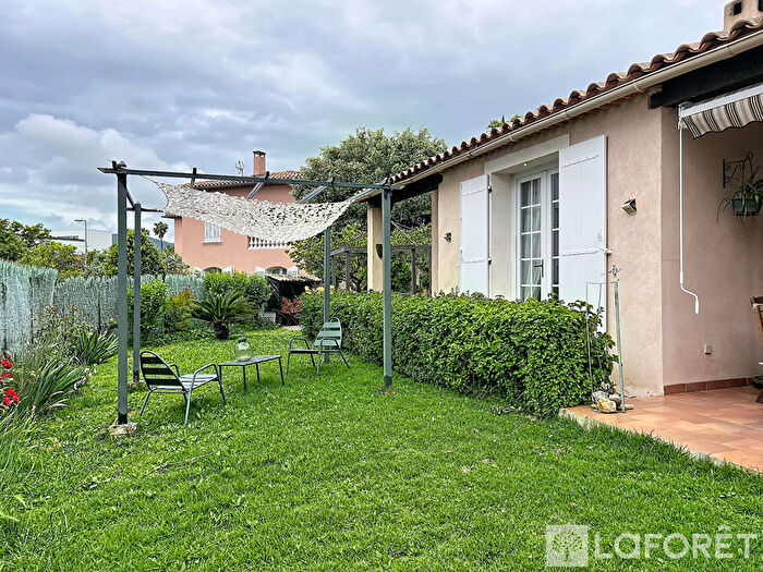 Maison 6 pièces à Hyères, Maurels, à vendre