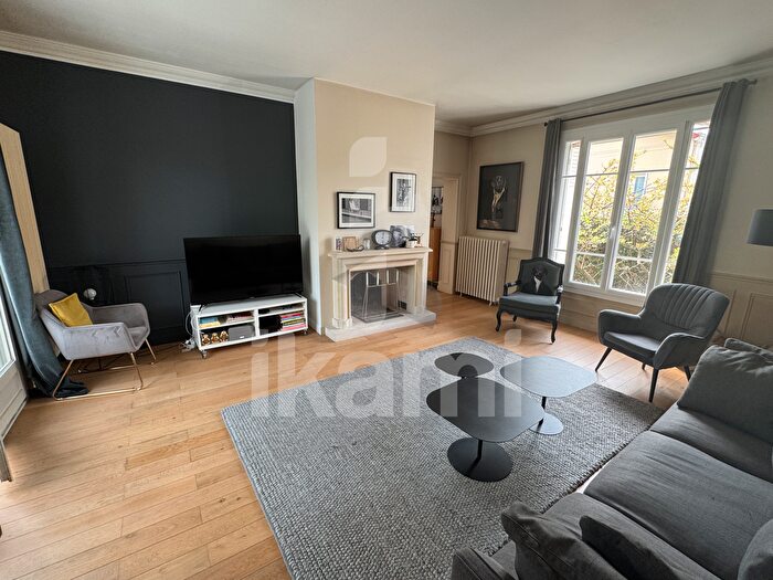 Maison 7 pièces à vendre à Aulnay-sous-Bois, Vieux Pays, Roserai, Bourg