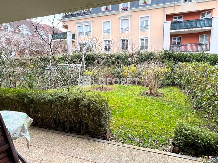 Est Nord Ouest Sud, Émerainville - Appartement 2 pièces à louer