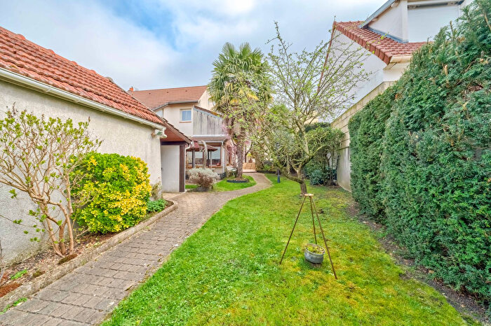 Maison à vendre - Clamart, Jardin Parisien - 5 pièces - 3 chambres