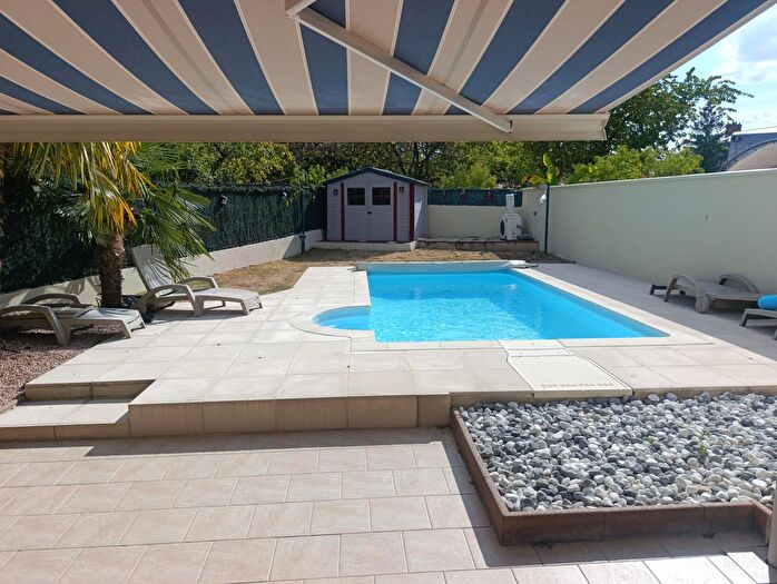 Issoudun, Saint-Paterne, Terres Rouges : Maison 5 pièces à vendre