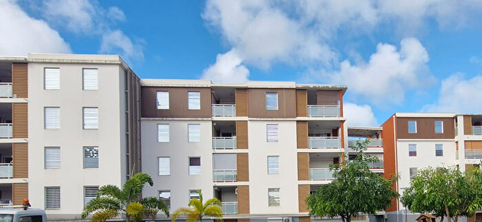 Appartement 3 pièces à Les Abymes, à vendre