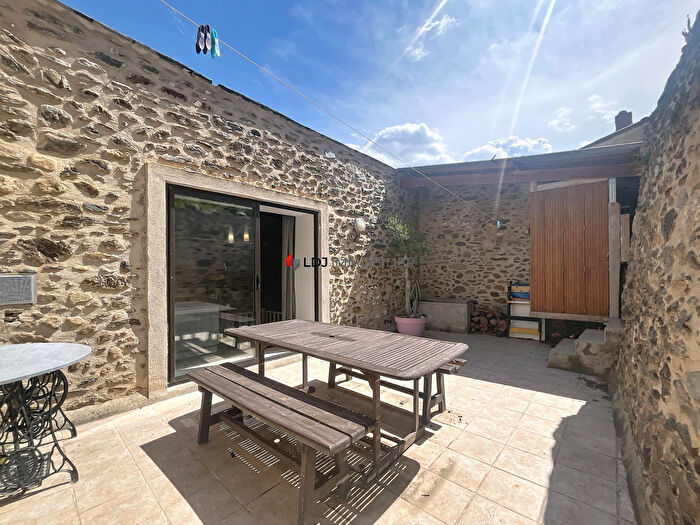 Maison 4 pièces à vendre à Olette