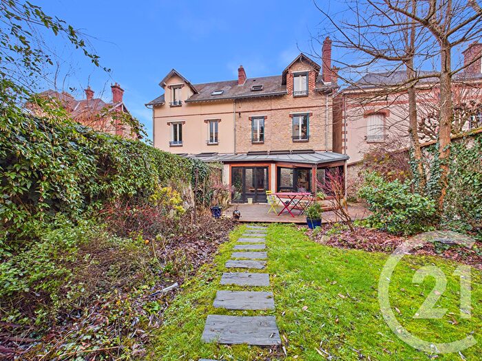 Maison à vendre - Chartres, Hôtel Dieu, Grand Faubourg - 6 pièces - 5 chambres