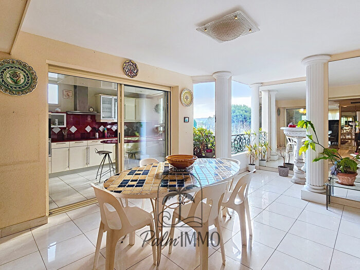 Appartement à vendre - Sanary-sur-Mer, Centre-ville, Port - 3 pièces - 2 chambres