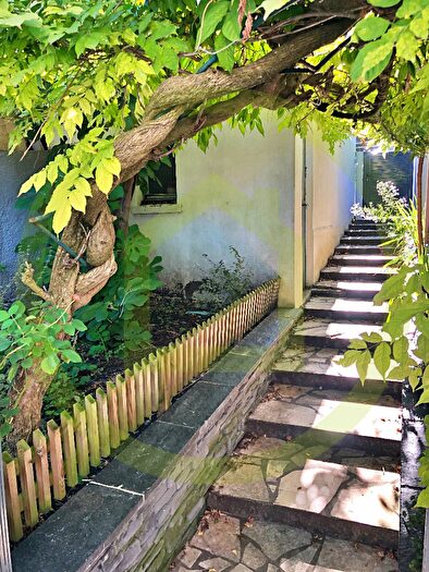 Maison à vendre - Corbeil-Essonnes, Centre-ville - 5 pièces - 3 chambres