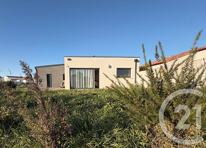 Maison à vendre - Saint-Vincent-sur-Jard - 4 pièces - 3 chambres