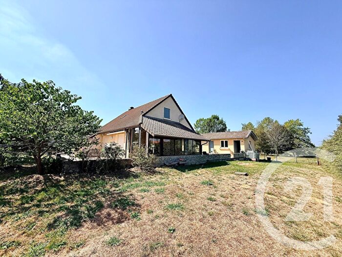 Maison 4 pièces à vendre - Sarrouilles