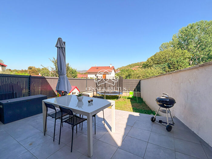 Maison à vendre - Villefontaine, Centre-ville, Saint-Bonnet - 5 pièces - 4 chambres