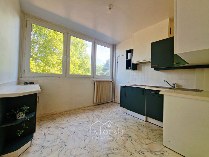 Limoges, Aurence, Corgnac, Cité universitaire, Beaublanc : Appartement 3 pièces à louer