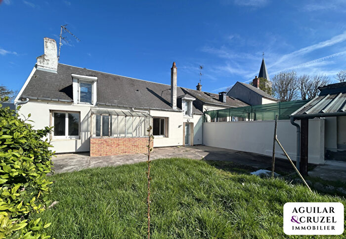 Maison à vendre - La Chapelle-Saint-Ursin - 4 pièces - 3 chambres