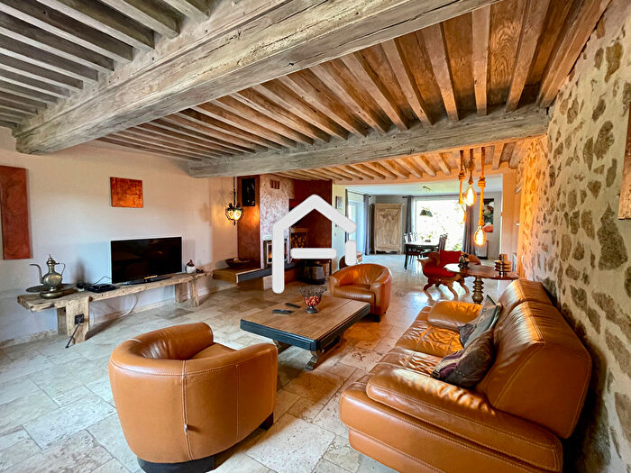 Maison à vendre - Dun-les-Places - 8 pièces - 5 chambres