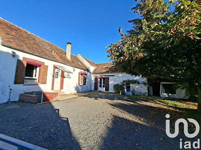 Maison à vendre - Égreville - 6 pièces - 4 chambres