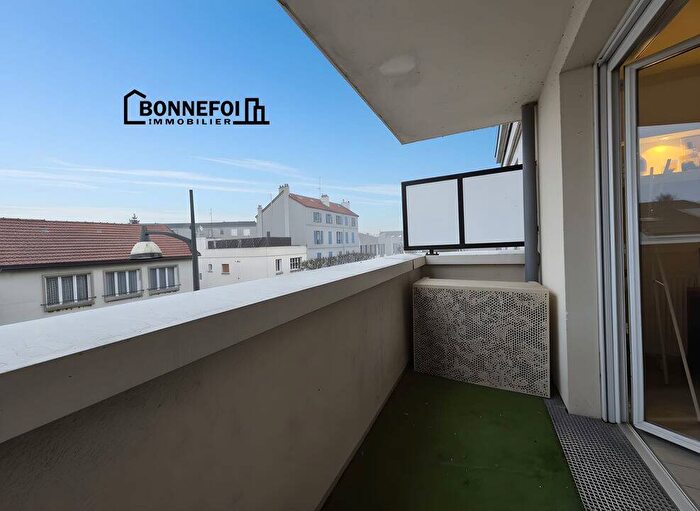 Appartement à louer - Le Perreux-sur-Marne - 3 pièces - 2 chambres