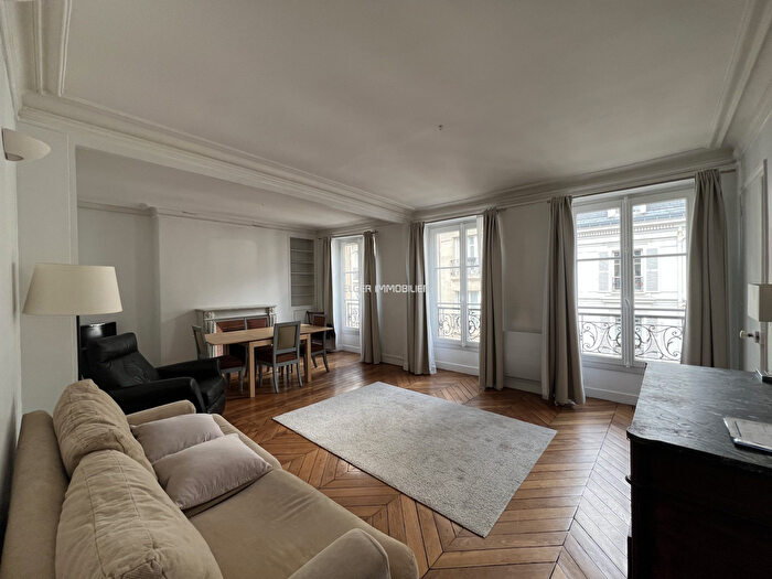 Appartement 3 pièces à louer à Paris 16ème, Chaillot