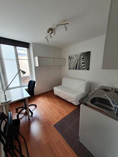 Appartement 1 pièce à Nancy, Centre-ville, Charles III, à louer