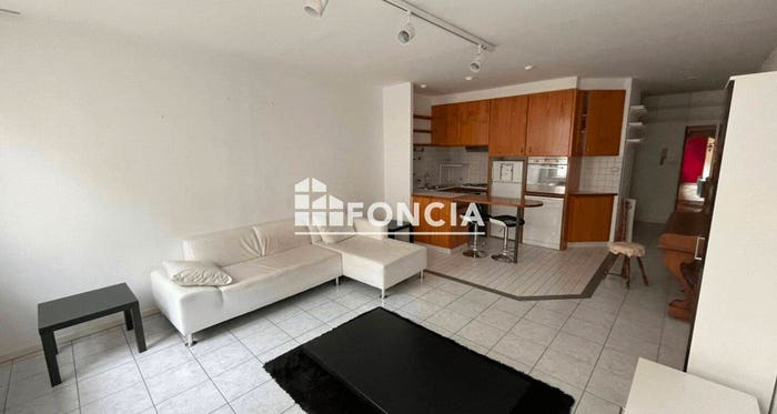 Léopold-Ville Vieille, Nancy : Appartement 2 pièces à louer