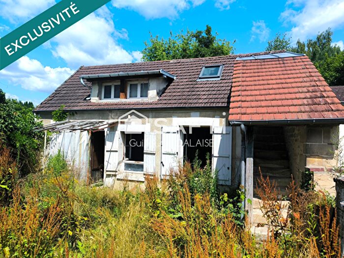 Maison à vendre - Verneuil-en-Halatte - 4 pièces - 2 chambres