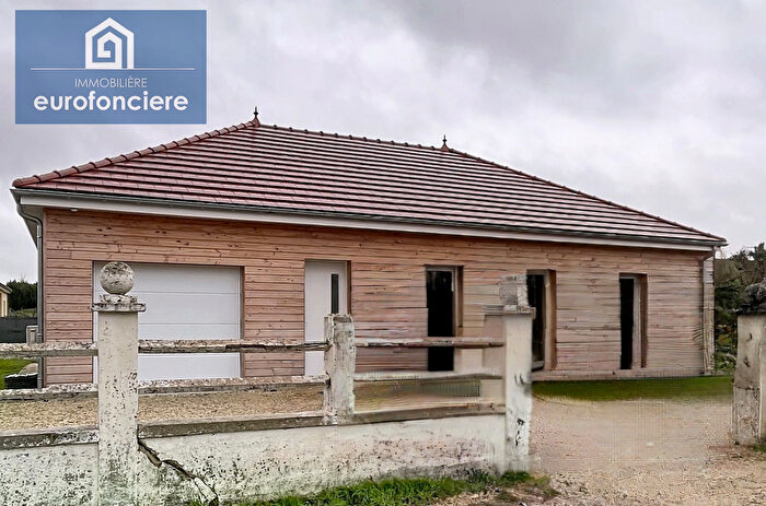 Maison à vendre - Courteranges - 5 pièces - 3 chambres