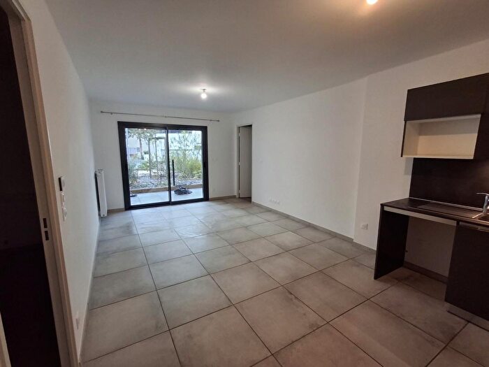 Chambéry, Centre-ville - Appartement 3 pièces à louer