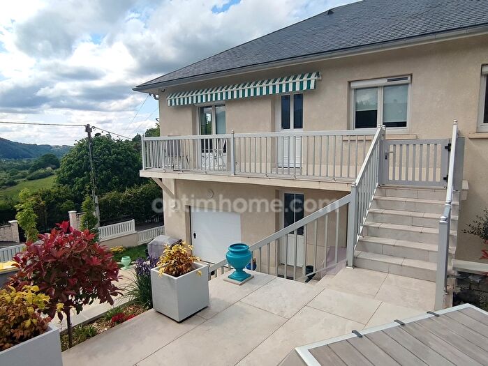 Maison à vendre - Bagnères-de-Bigorre - 8 pièces - 5 chambres