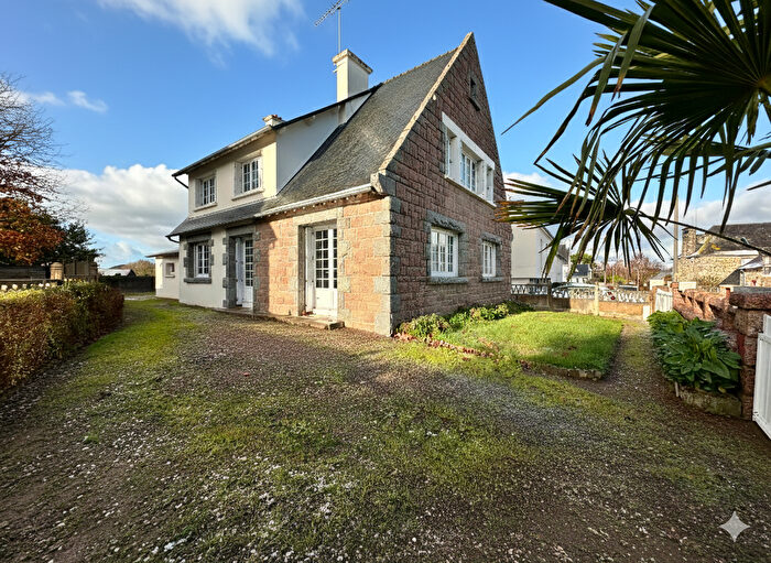 Maison à vendre - Hillion - 7 pièces - 5 chambres
