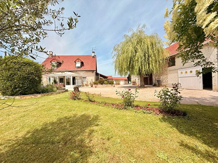 Maison 5 pièces à vendre à Échenon