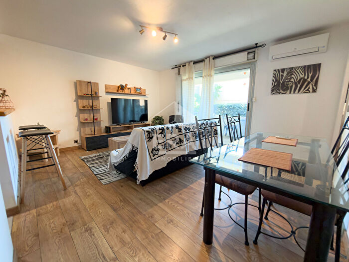 Appartement à vendre - Cannes, Bocca Sud - 2 pièces - 1 chambre