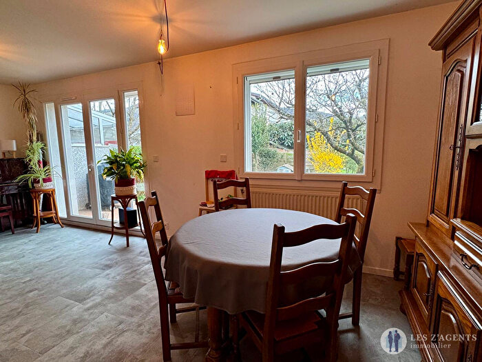 Maison à vendre - Eybens - 5 pièces - 3 chambres