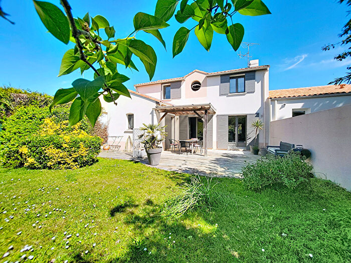 Nantes, Nantes Erdre, La Beaujoire, Saint-Joseph de Porterie : Maison 6 pièces à vendre