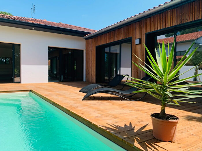 Maison à vendre - Capbreton, Les Dunes, Les Vignes, Péry - 6 pièces - 4 chambres