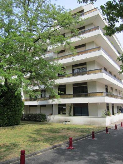 Appartement 2 pièces à louer à Bordeaux, Orangers, Les Pins Francs