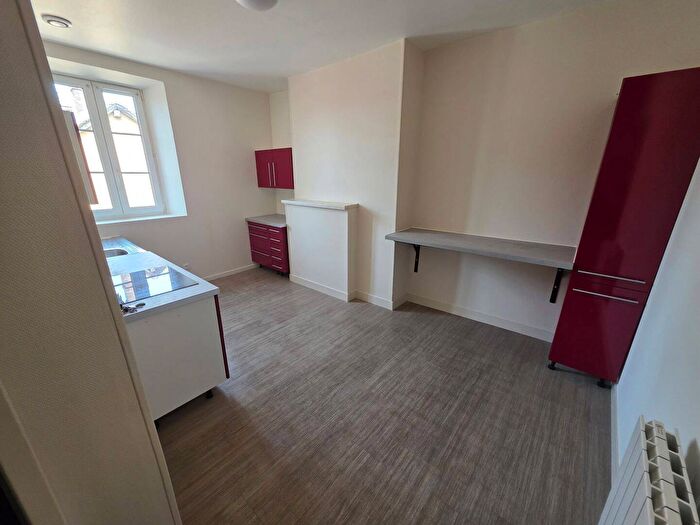 Champrond-en-Gâtine - Appartement 2 pièces à louer