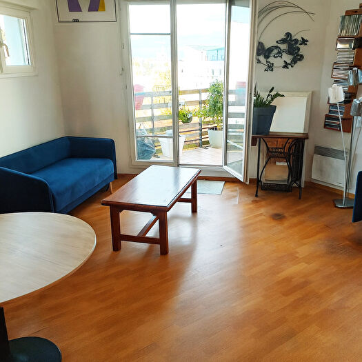 Appartement à vendre - Saint-Germain-en-Laye, Centre-ville, Quartiers forestiers - 3 pièces - 2 chambres